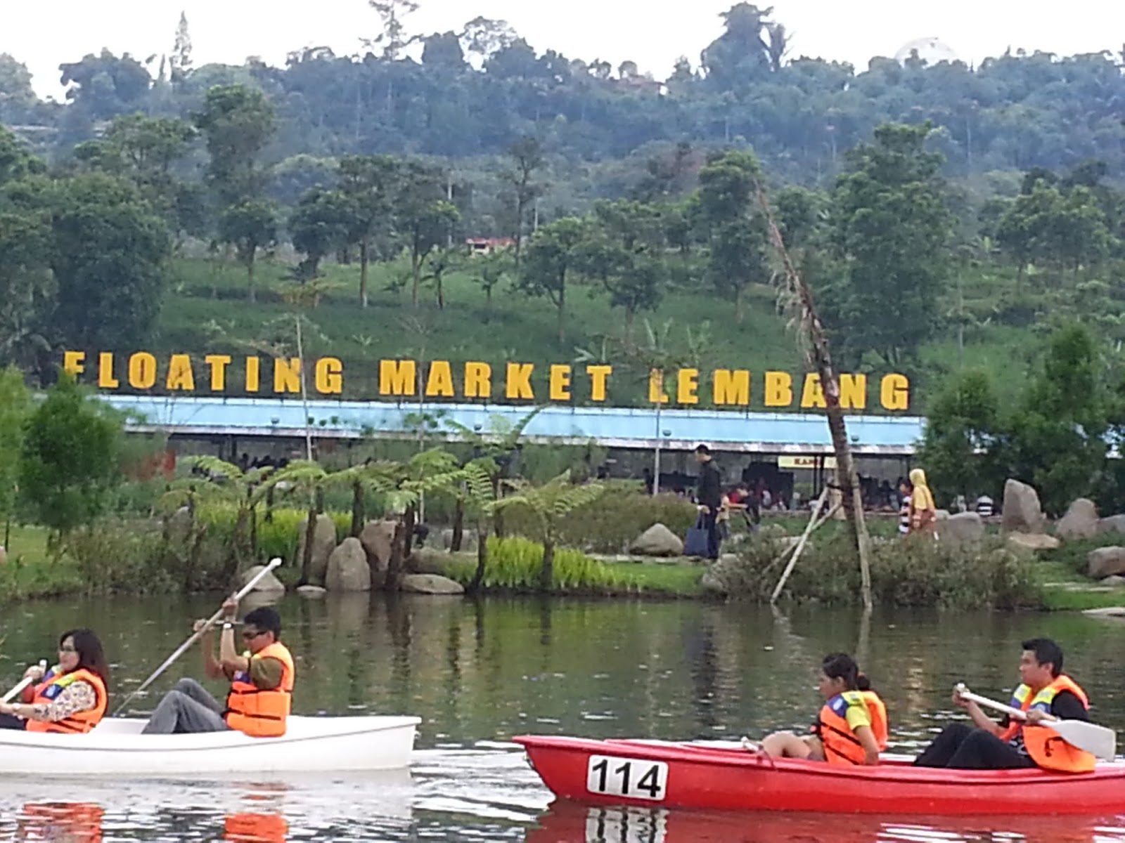 Paket Tour Lembang 1 Hari - Paket Tour Bandung